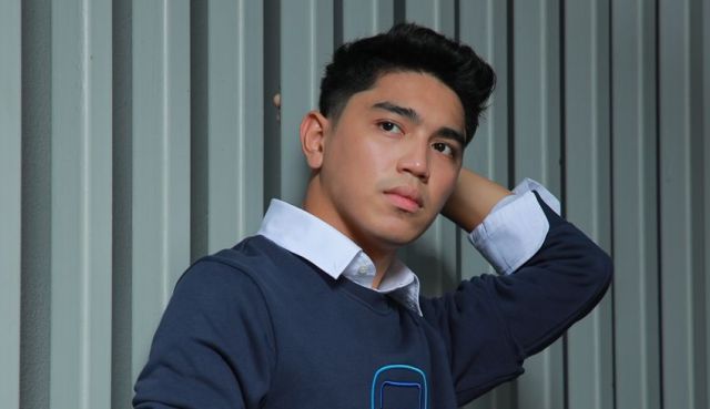 Aliff Iskandar tak mahu kontroversi calar imej sebagai bakal pendidik - Relaks | Majoriti